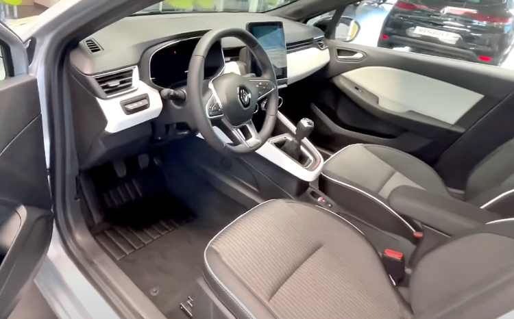 Renault Clio 1.0 TCE Evolution 5dr Hatchback - Car Lease and Go